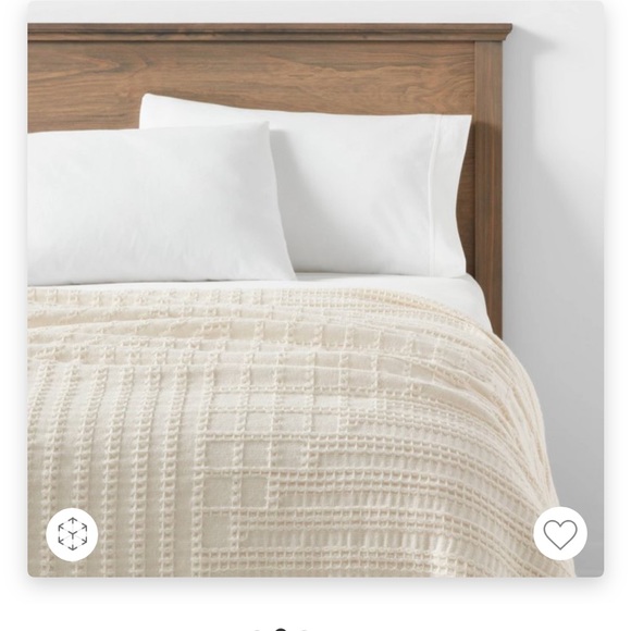 Threshold | Bedding | New Waffle Weave Fringed Bed Throw Threshold ...